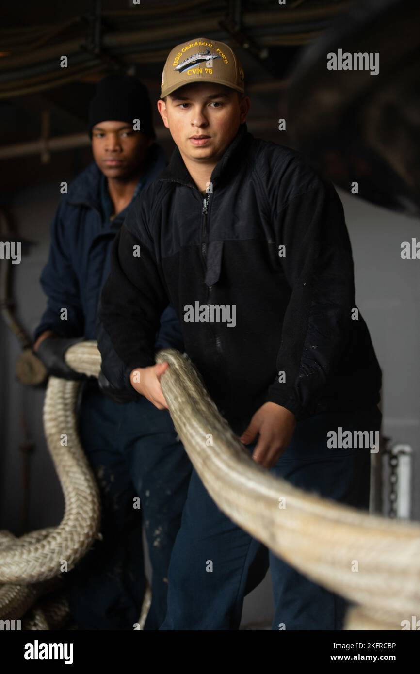 Boatswain's Mate Seaman Coleby Kopplin, front, from Seguin, Texas ...
