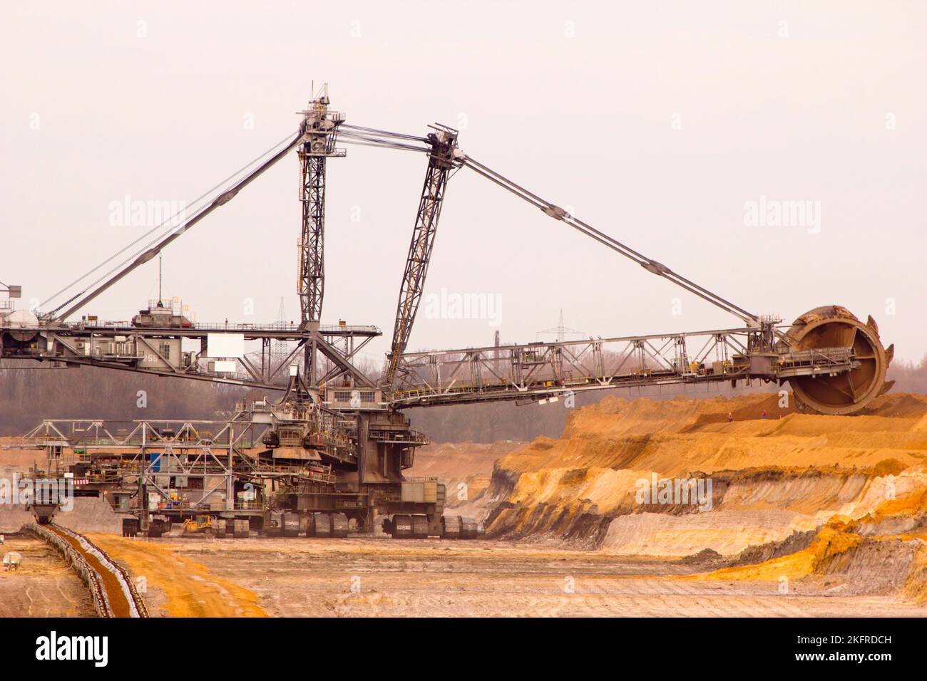 Bucket wheel excavator in a lignite or brown-coal quarry, Germany Stock ...