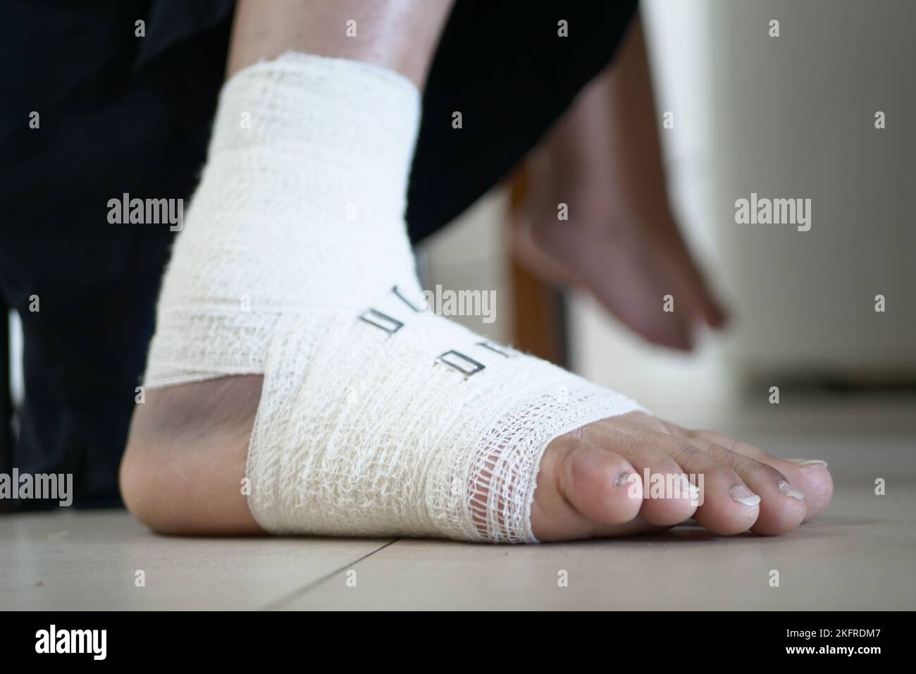 Woman feet care plaster hi-res stock photography and images - Alamy
