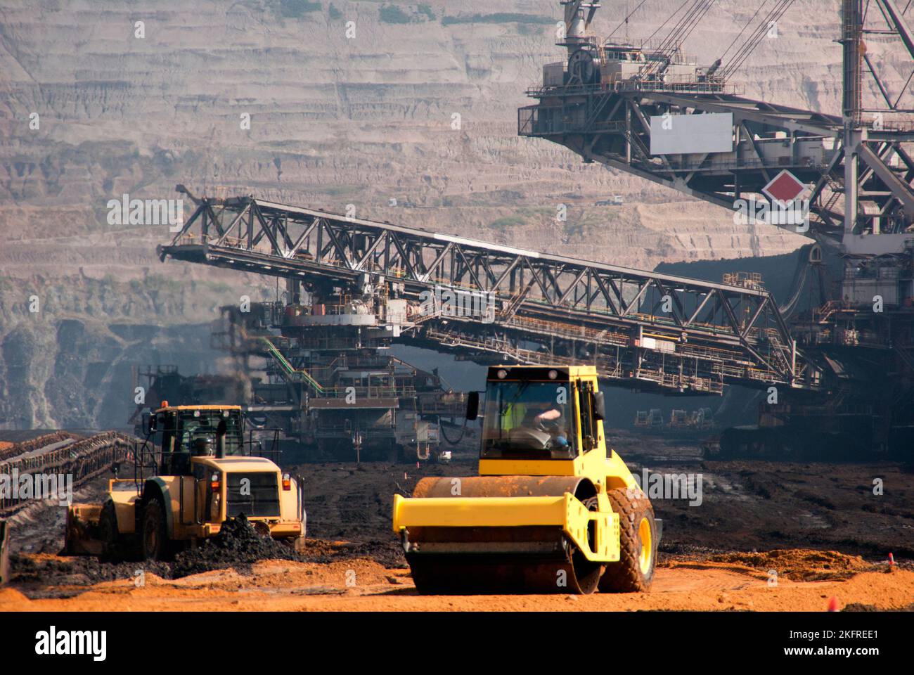 Bucket wheel excavator in a lignite or brown-coal quarry, Germany Stock ...