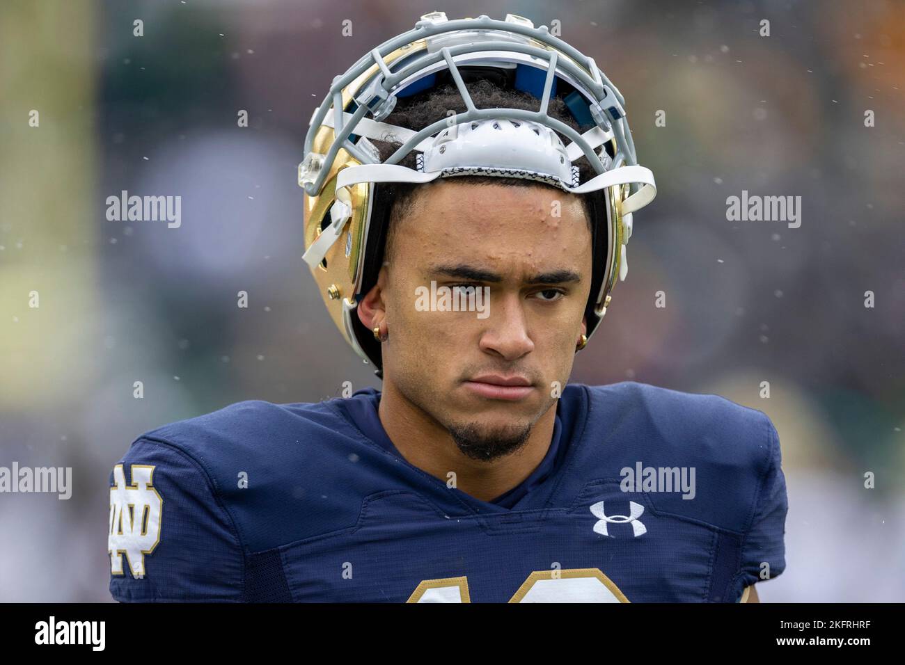 South Bend, Indiana, USA. 19th Nov, 2022. Notre Dame safety Brandon ...