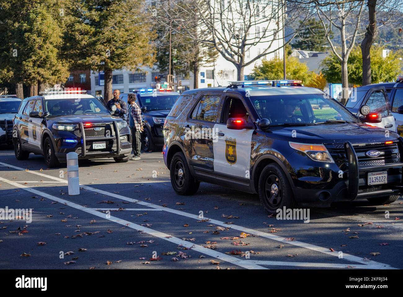 Berkeley, United States. 19th Nov, 2022. Policeman worked on the case ...