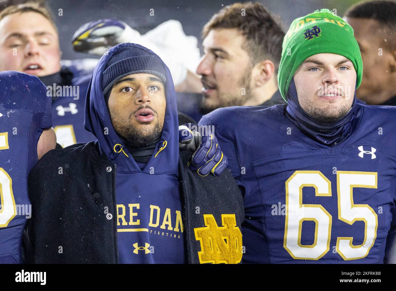 South Bend, Indiana, USA. 19th Nov, 2022. Notre Dame receiver Avery Davis and Notre Dame long ...