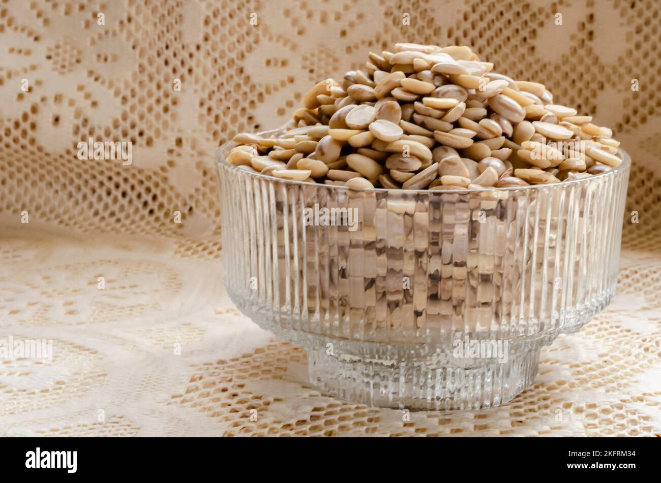 Split grains hi-res stock photography and images - Alamy