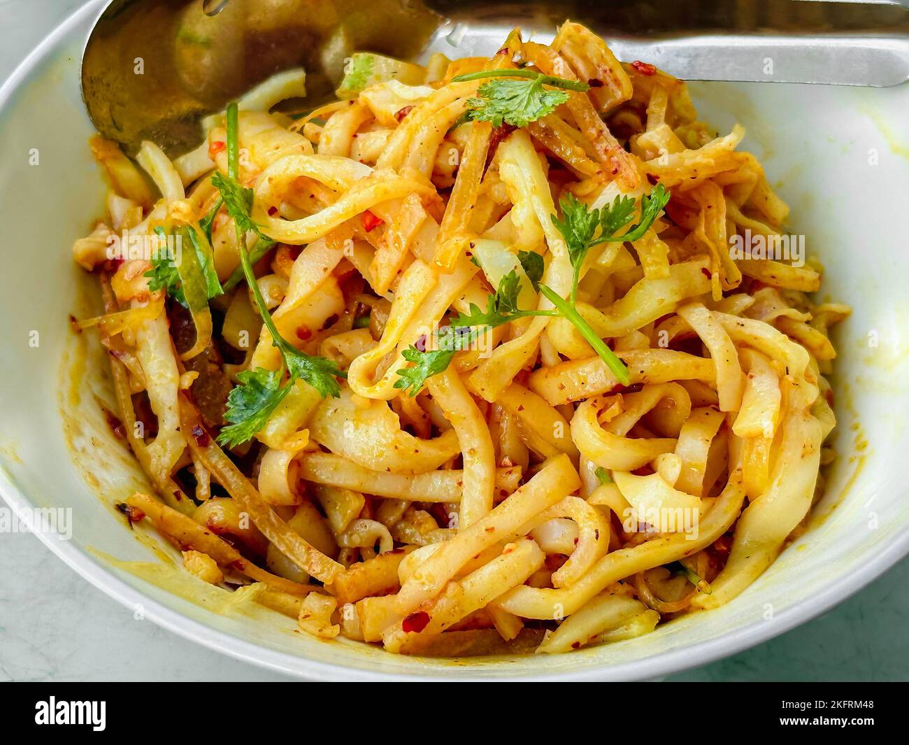 Traditional burmese noodles hi-res stock photography and images - Alamy