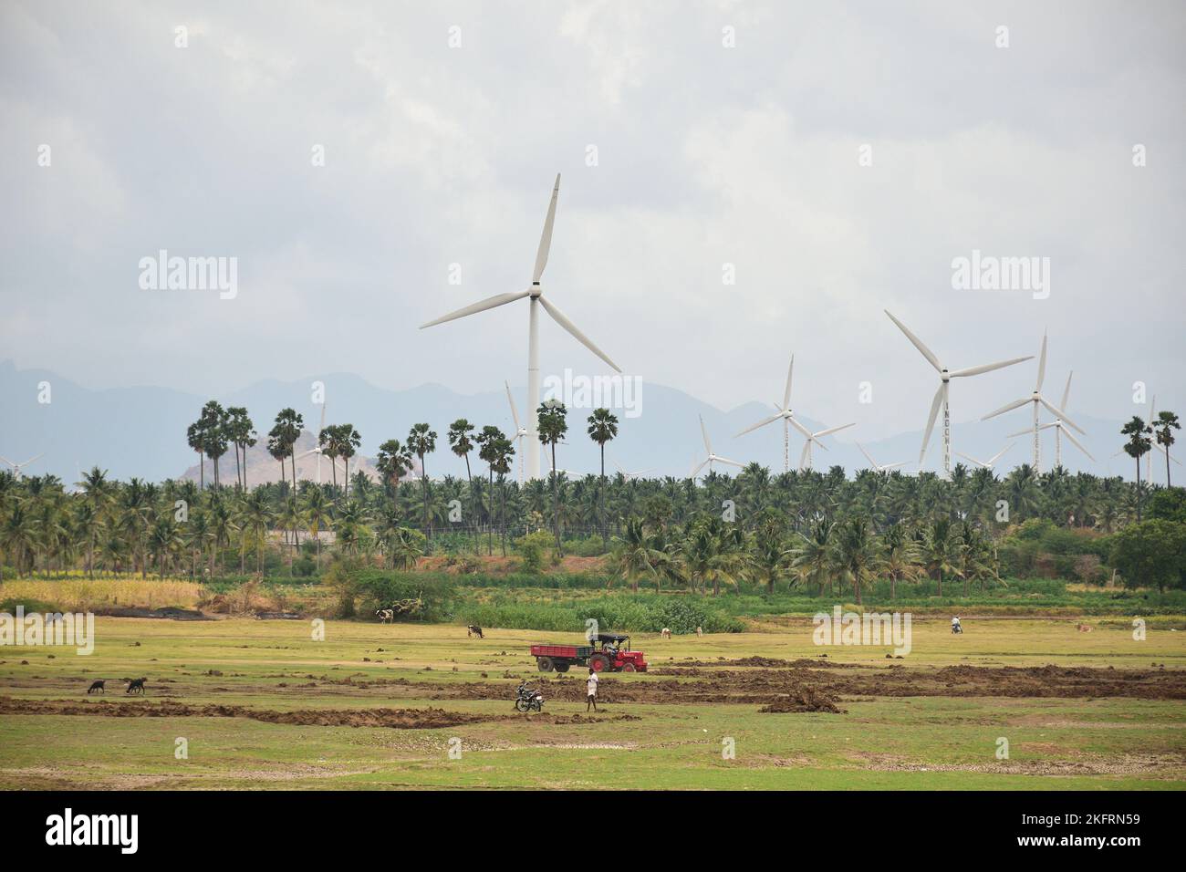 Horizontal type wind mill hi-res stock photography and images - Alamy