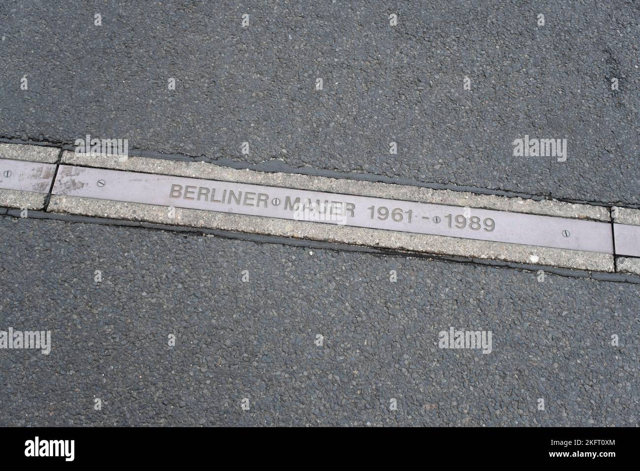 Berlin Wall 1961-1989, marking the former course of the Berlin Wall ...