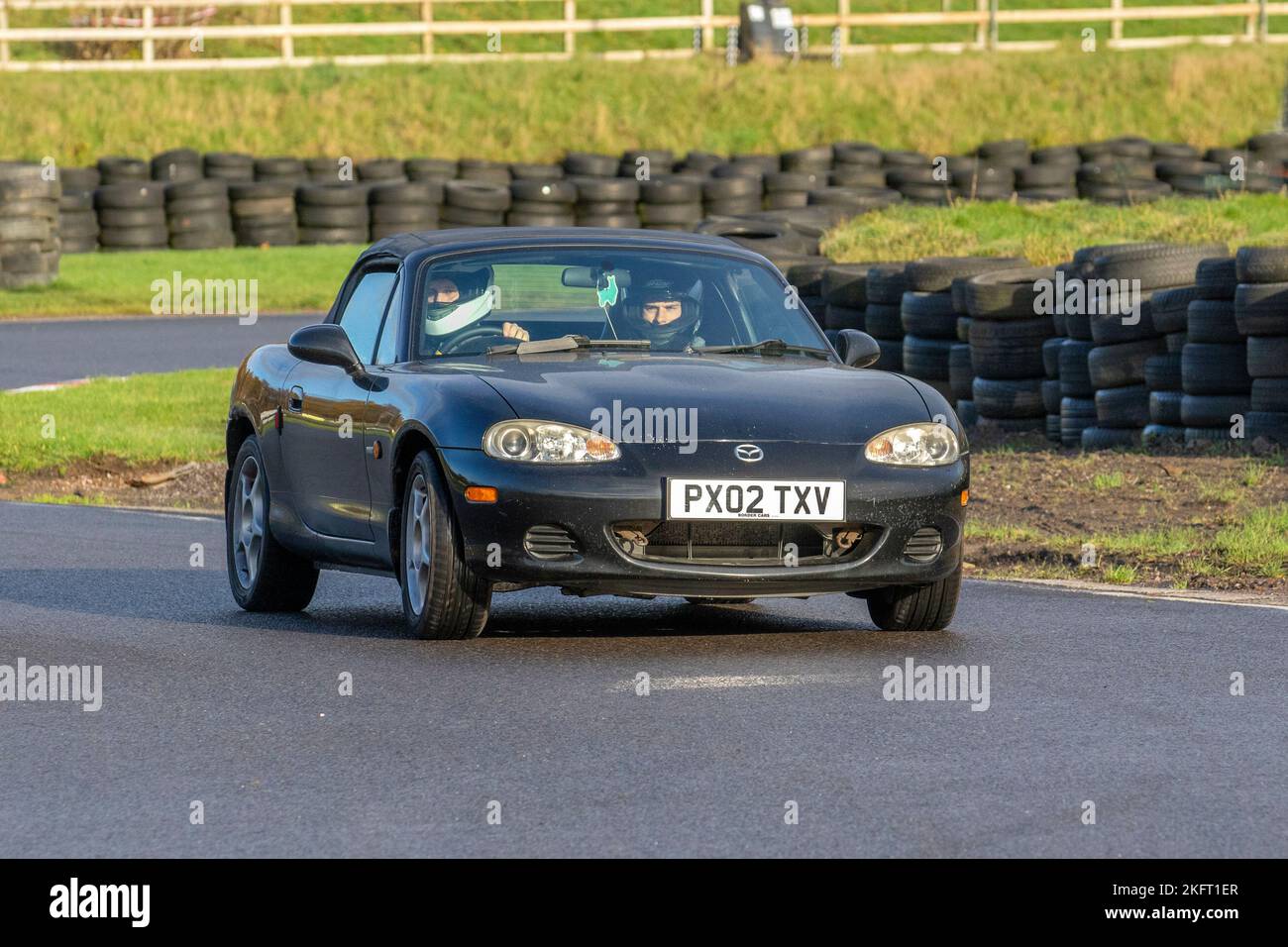2002 Mazda Mx-5 Phoenix Black Car Roadster Petrol 1840 cc sports car ...