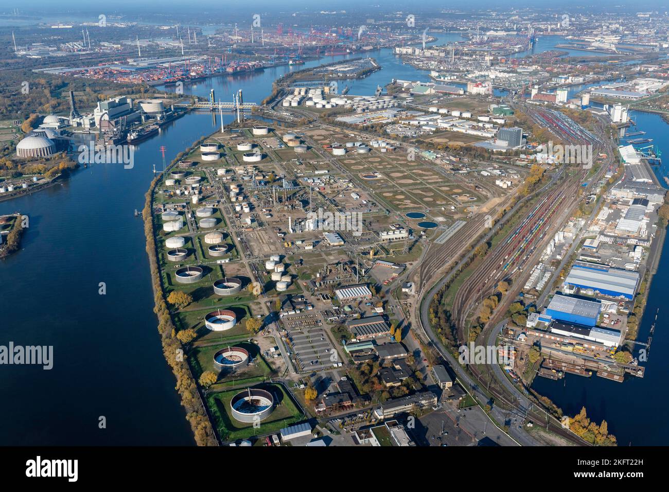 Aerial view of the new motorway construction of the A26 Hafenpassage ...