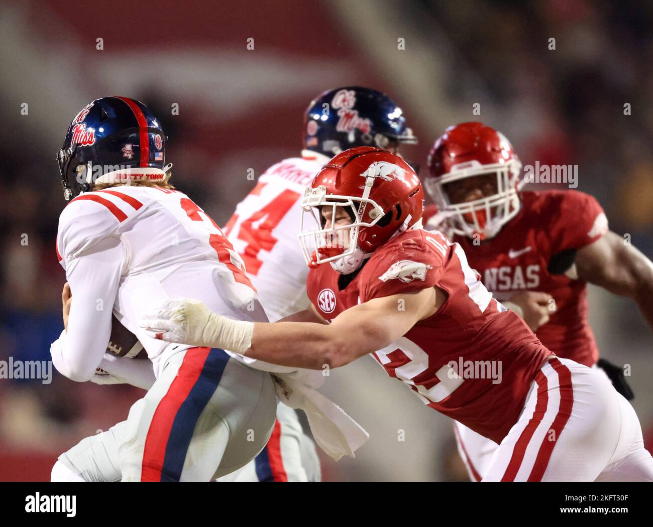 Fayetteville, AR, US, November 19, 2022: Arkansas linebacker Drew ...