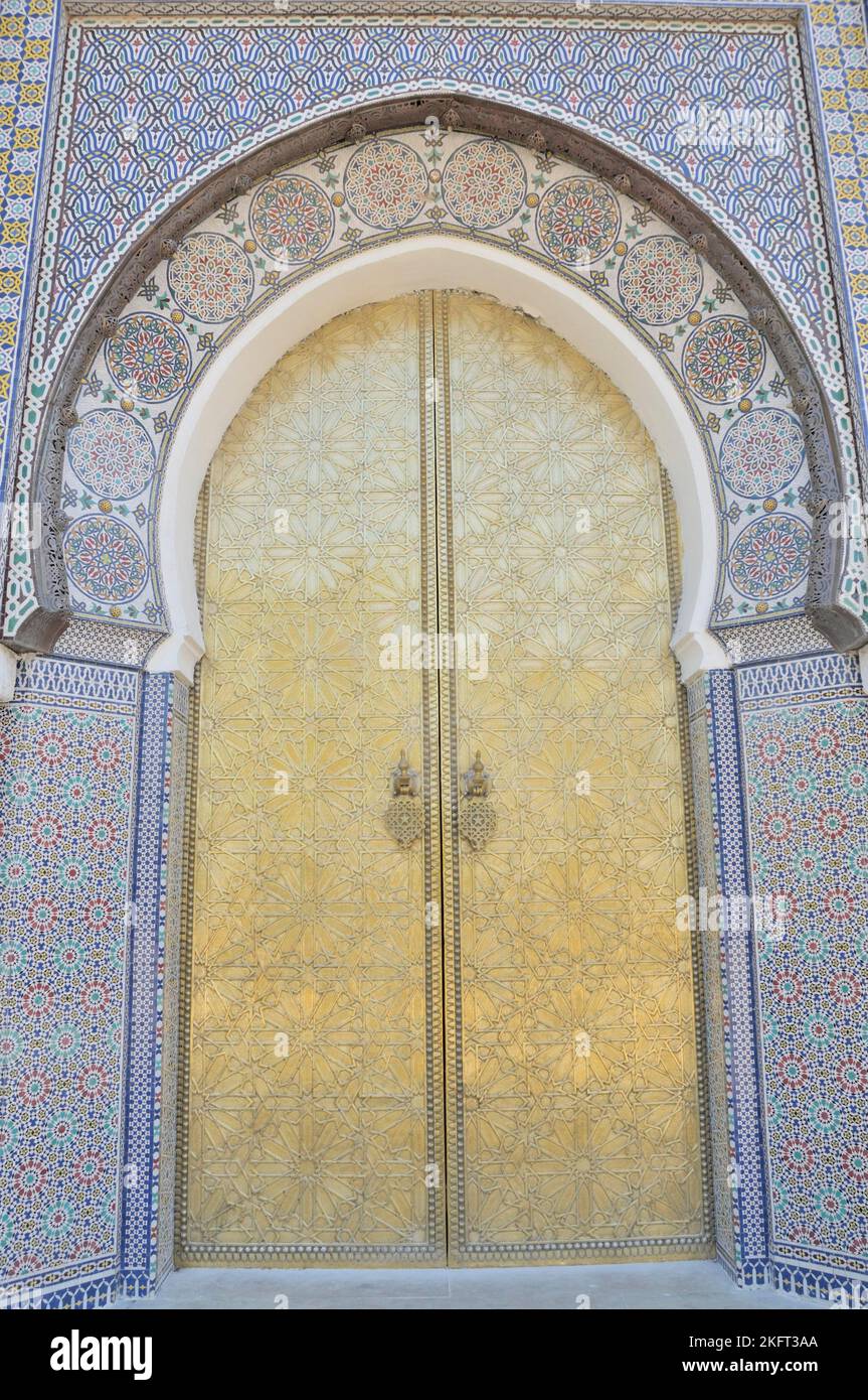 Portal of the Royal Palace (Palais Royal) (Dar el-Makhzen) at the Place ...
