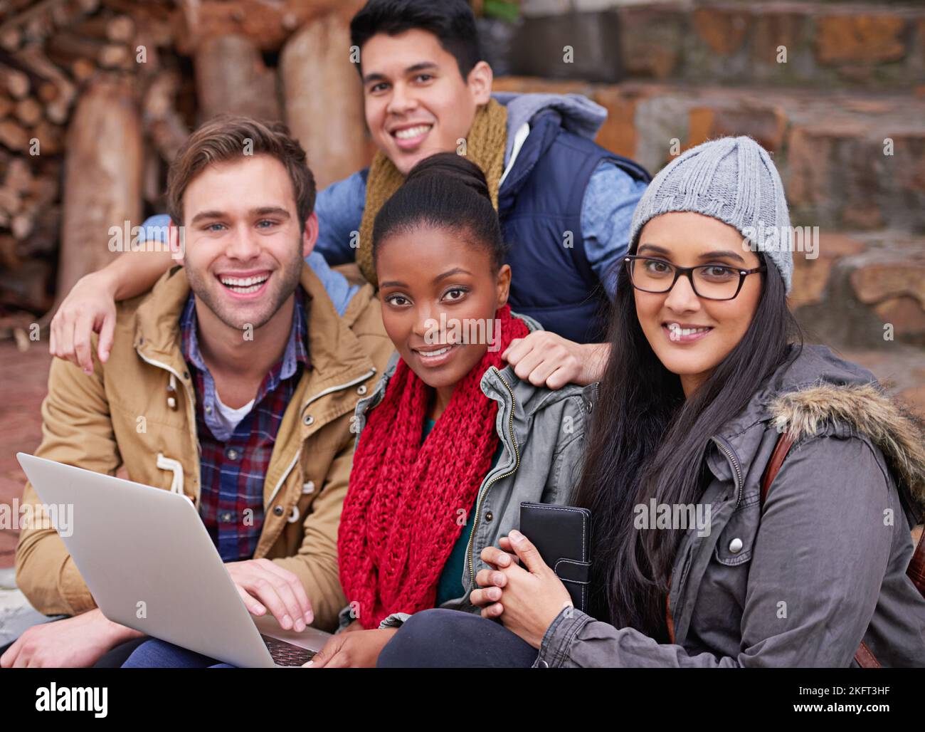 Our study group is the best. Portrait of a group of college students ...