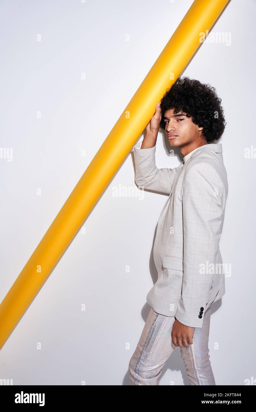 Side view teenage guy hi-res stock photography and images - Alamy