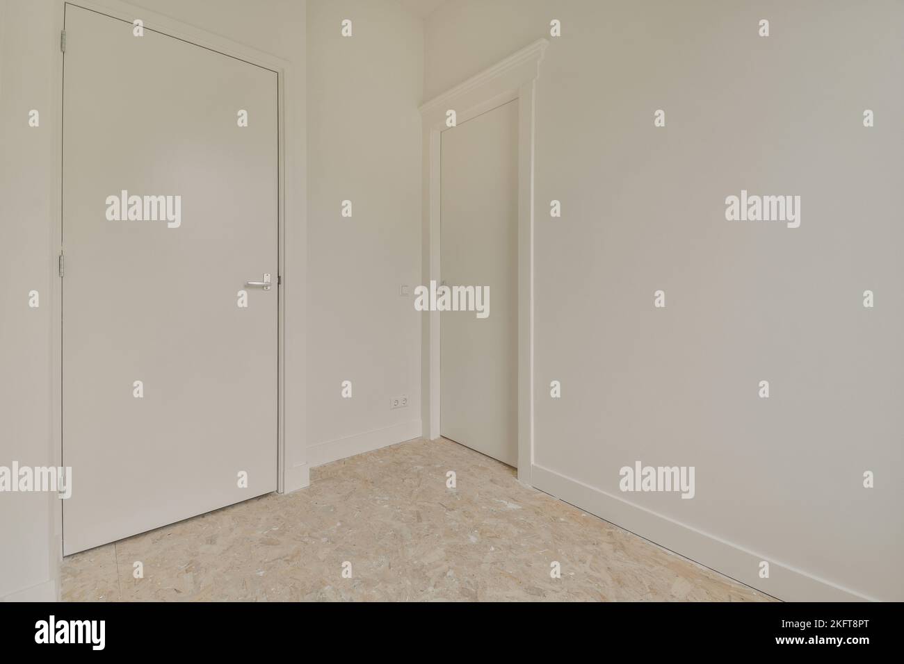 Empty rectangular shaped room with white walls in light apartment in ...