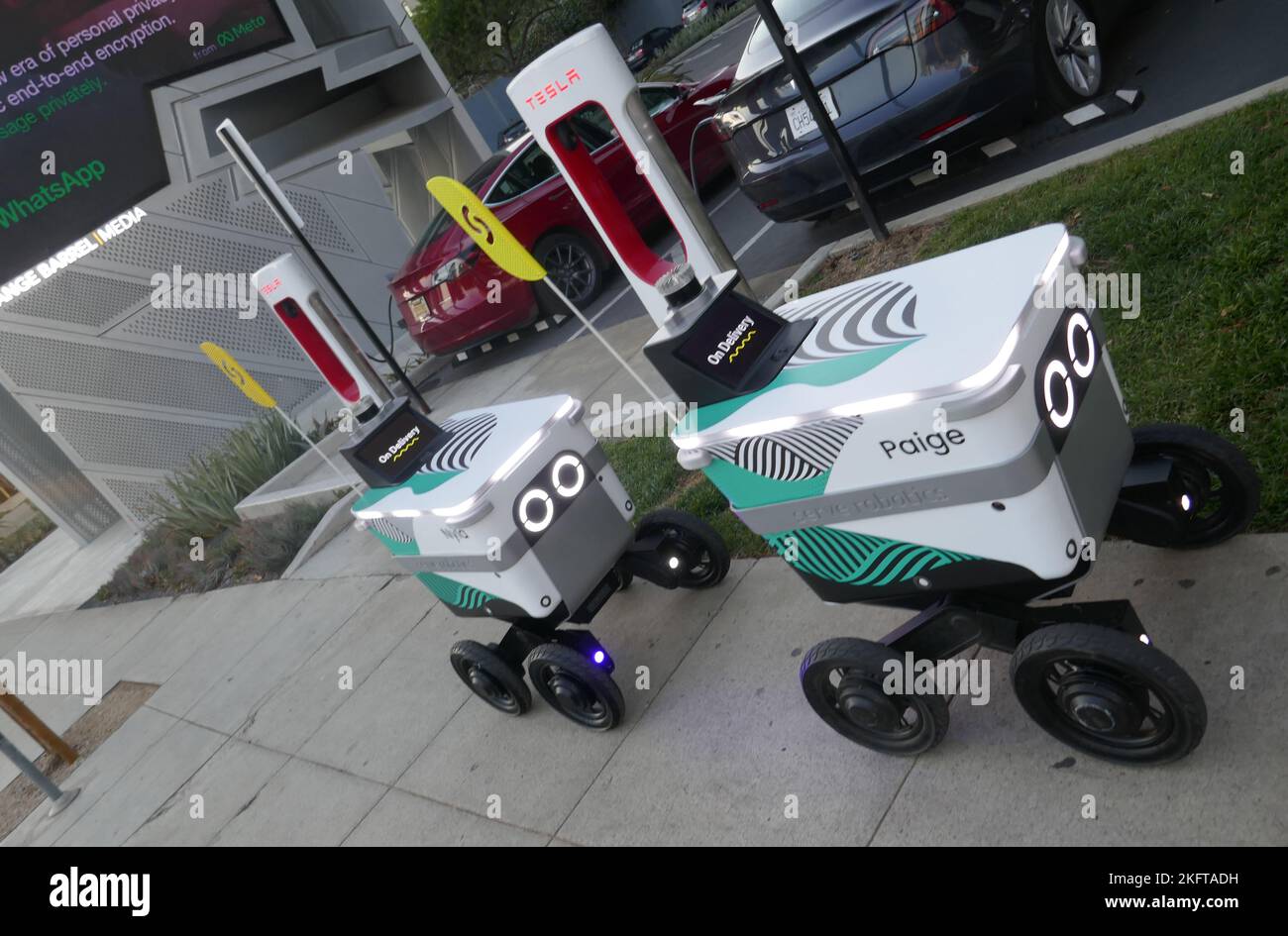 Los Angeles, California, USA 19th November 2022 A Food Delivery Robot ...