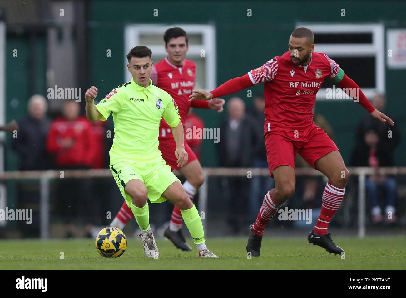 Sam Cornish of Wingate & Finchley and Lewwis Spence of Hornchurch ...