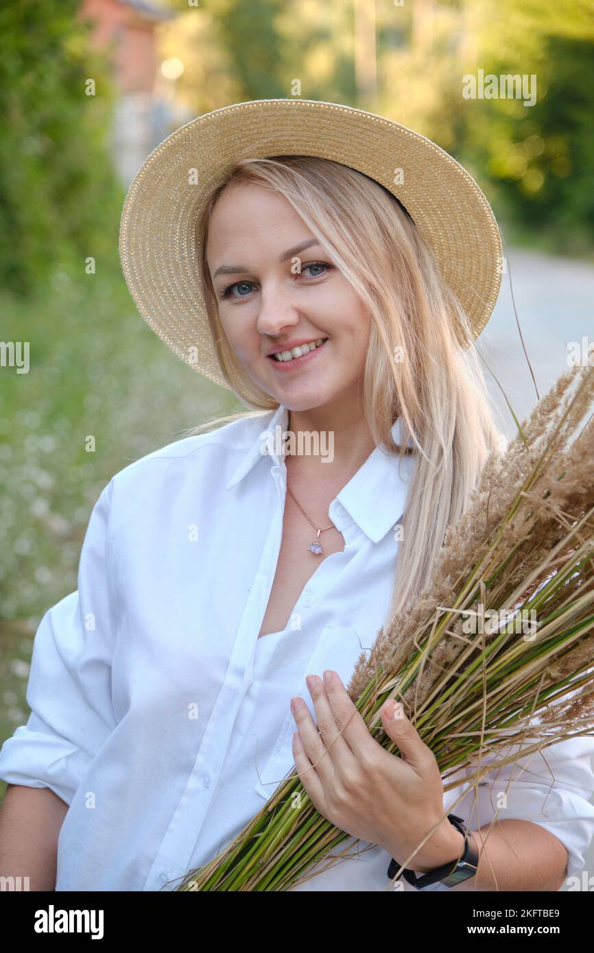 Lady reed hi-res stock photography and images - Alamy