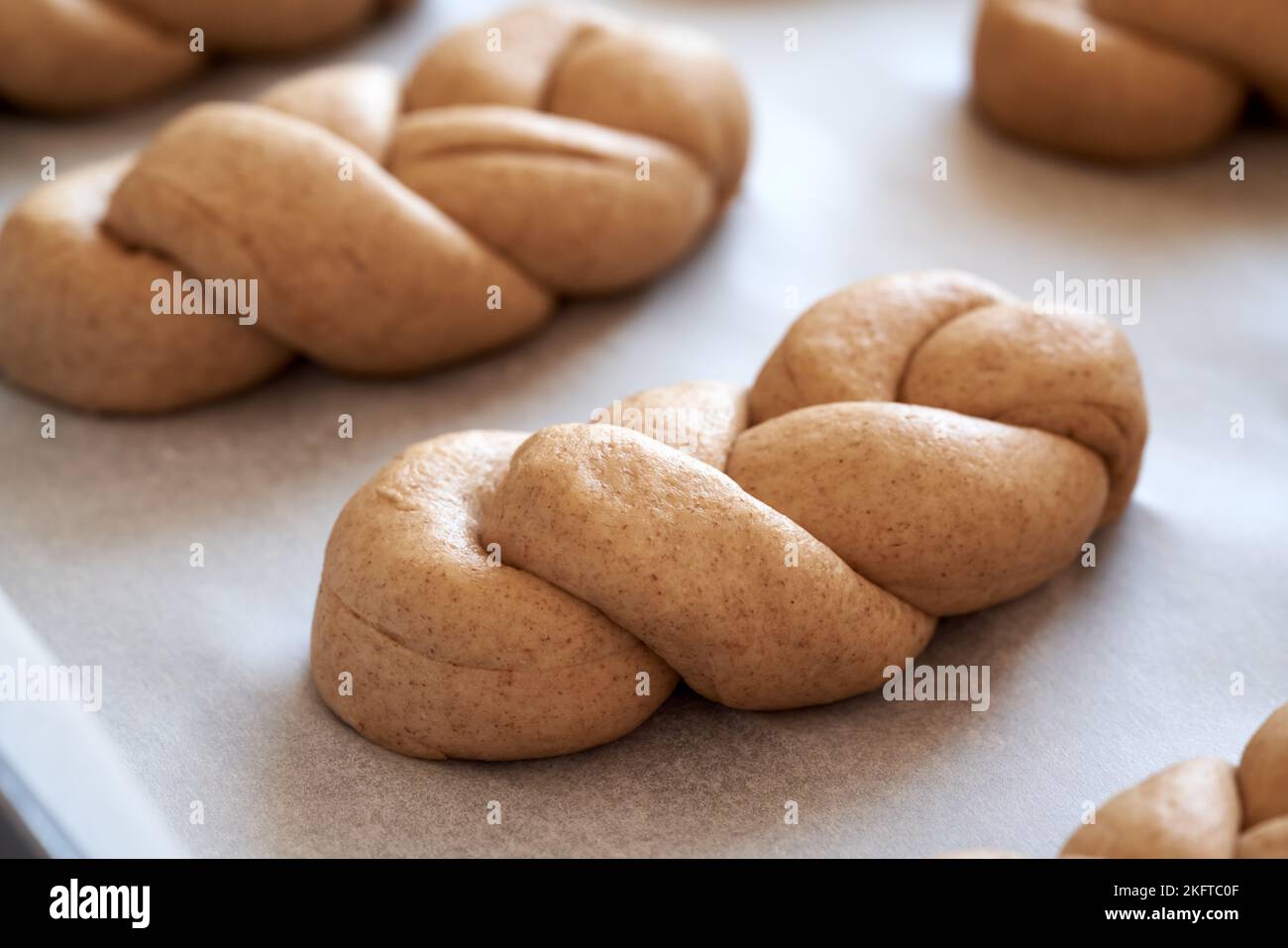 Preparation of braided bread rolls from whole grain spelt flour - raw ...