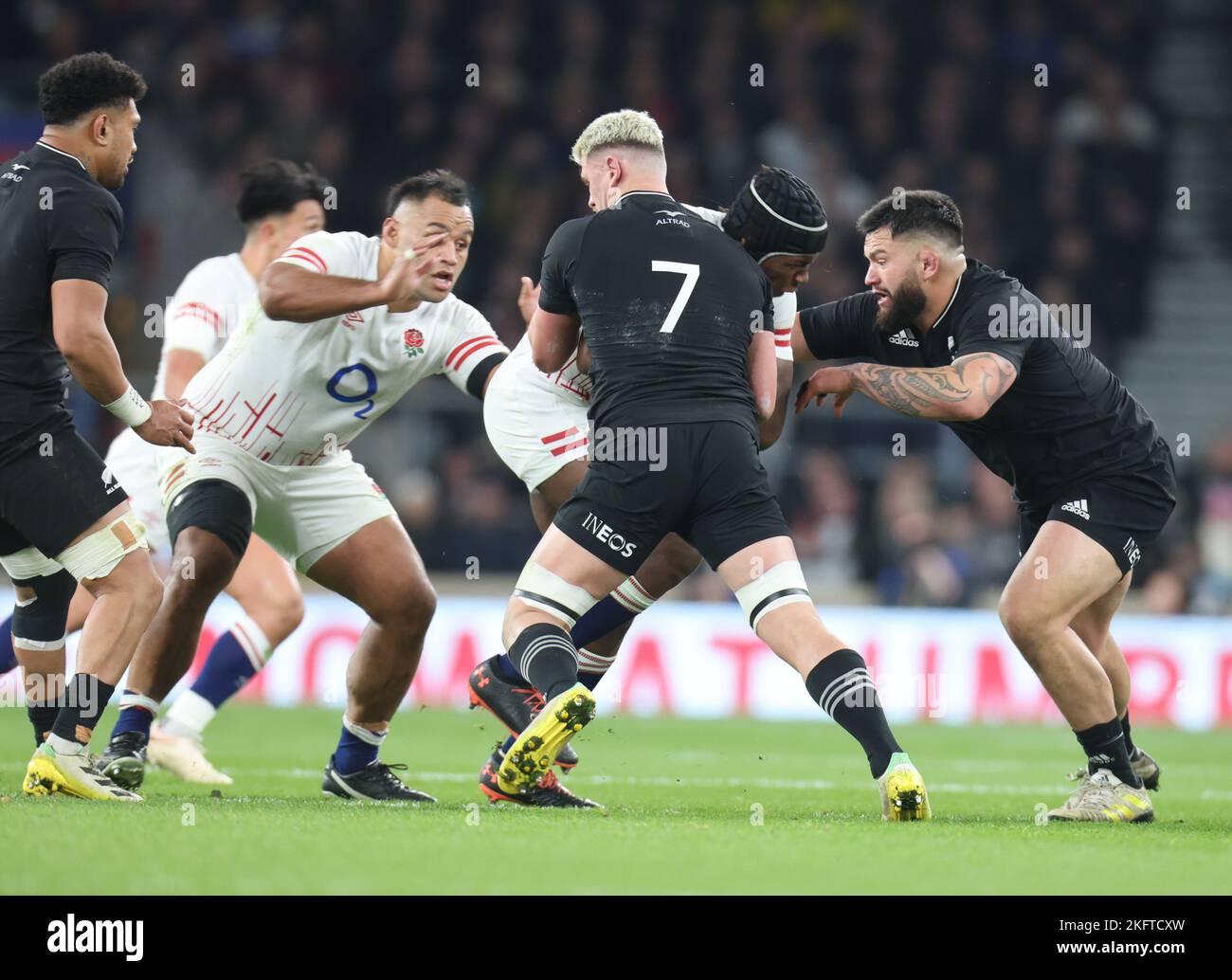 London ENGLAND - November 19: Tyrel Lomax of New Zealand during Autumn ...