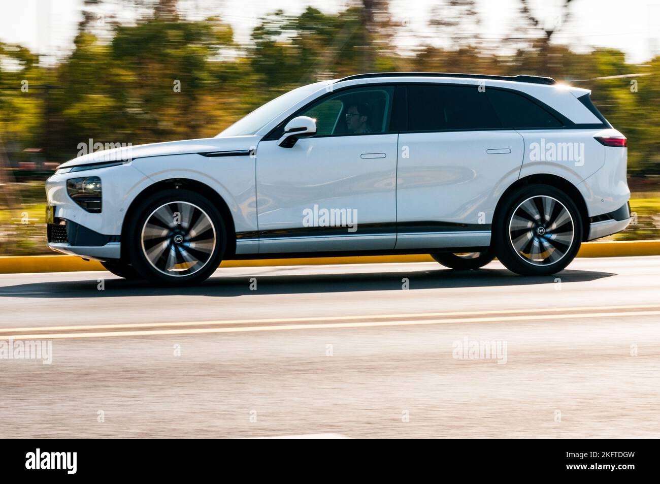 Long range 4WD performance version of the XPeng G9 electric SUV being ...