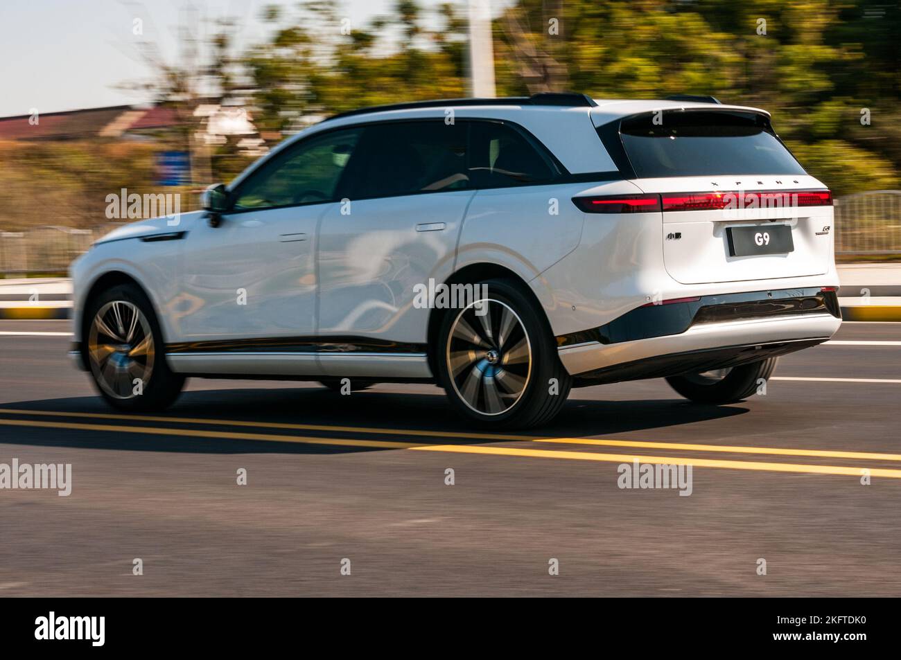 Long range 4WD performance version of the XPeng G9 electric SUV being ...