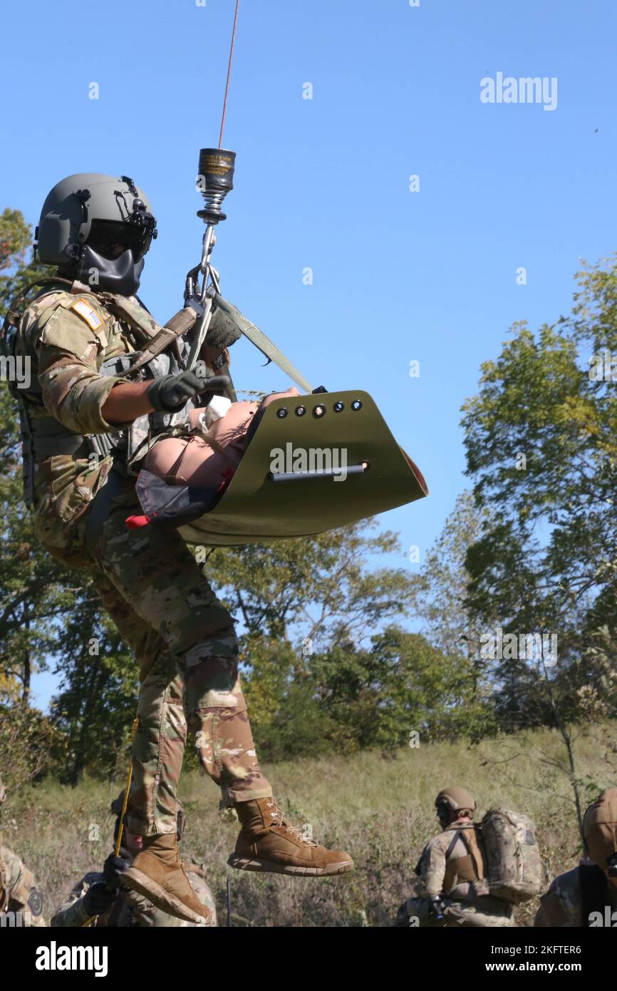 Joint training exercise with Det 2. 6 Co. 3/238th AVN MEDEVAC, Cox ...