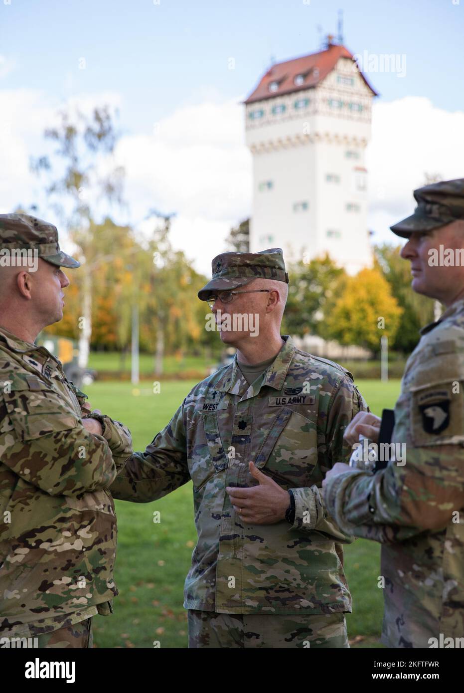 U.S. Army Lt. Col. Rich West, the 1st Infantry Division chaplain ...