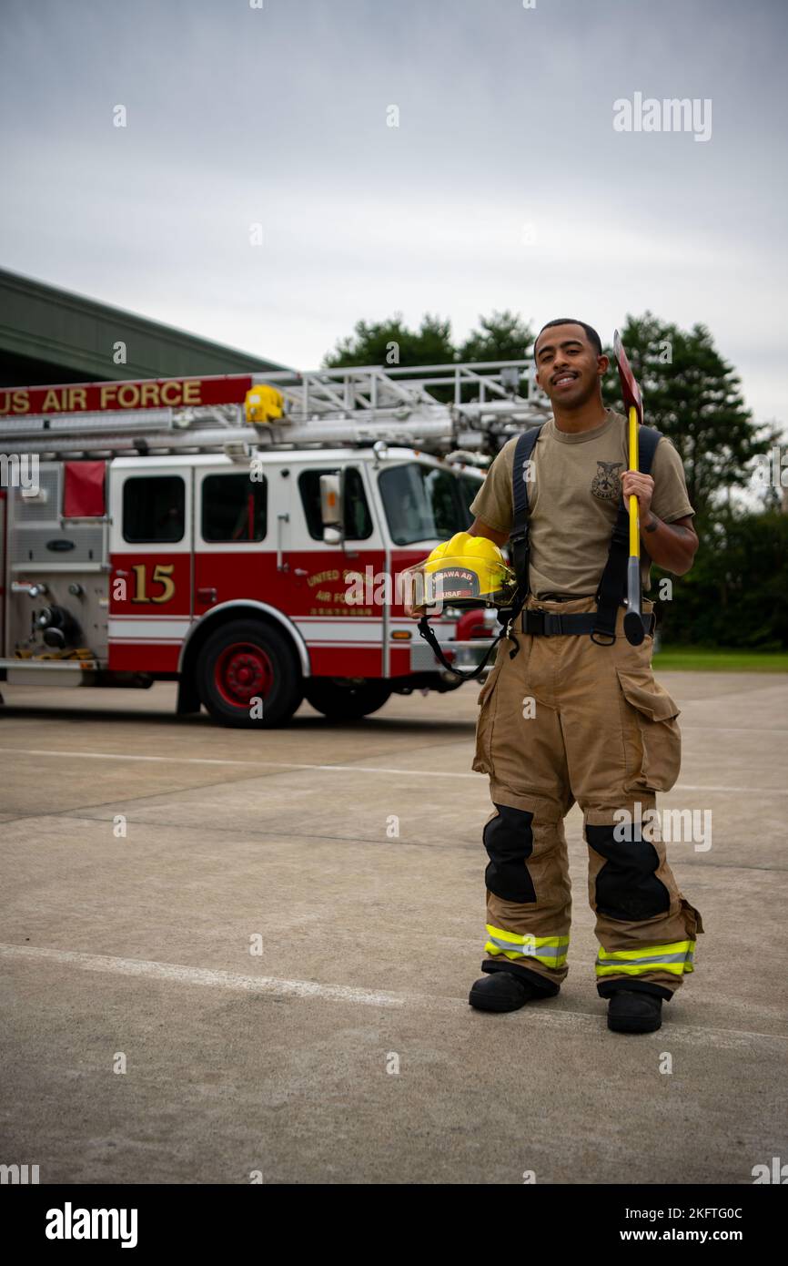 U.S. Air Force Airman 1st Class Janiel Elliot, 35th Civil Engineer ...
