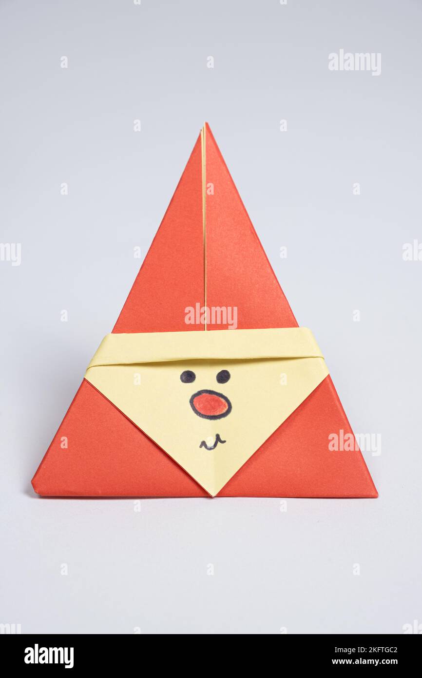 Origami santa claus christmas hi-res stock photography and images - Alamy