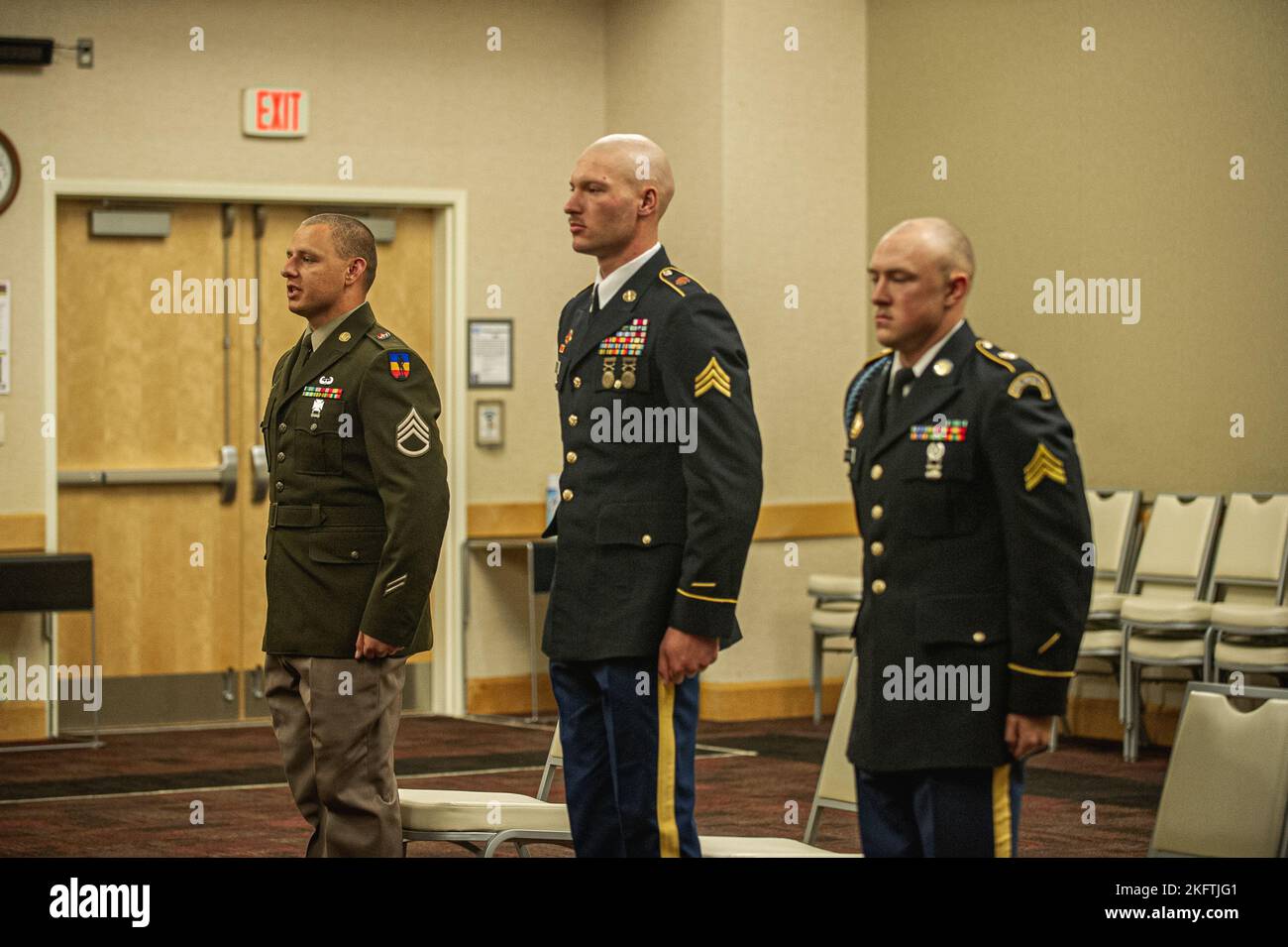 Members of Team Minutemen, representing the U.S. Army National Guard ...