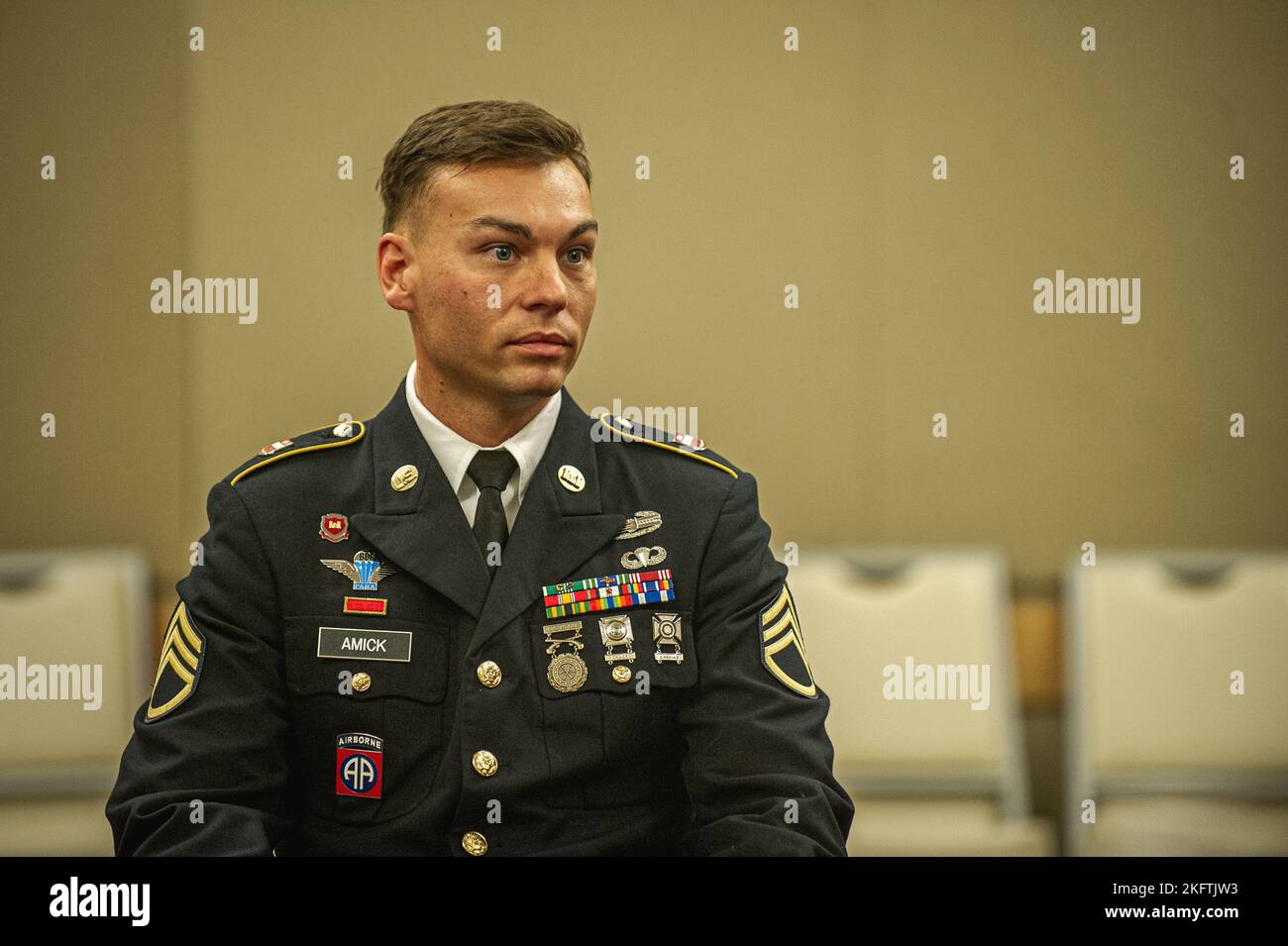 U.S. Army Staff Sgt. Phillip Amick, assigned to the U.S. Army Reserve ...