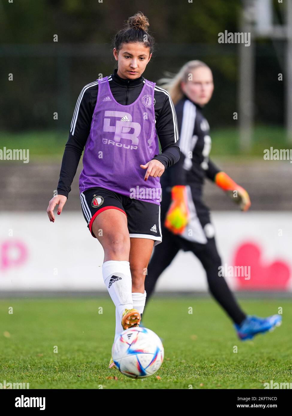 Heerenveen, Netherlands. 20 November 2022 Heerenveen - Sabrine Ellouzi ...