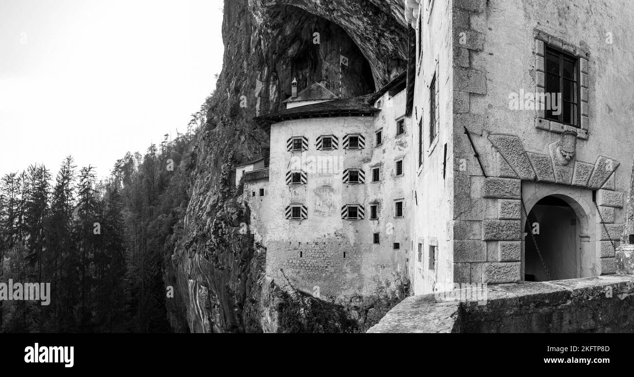 Famous medieval cave castle in Predjama, Slovenia Stock Photo - Alamy
