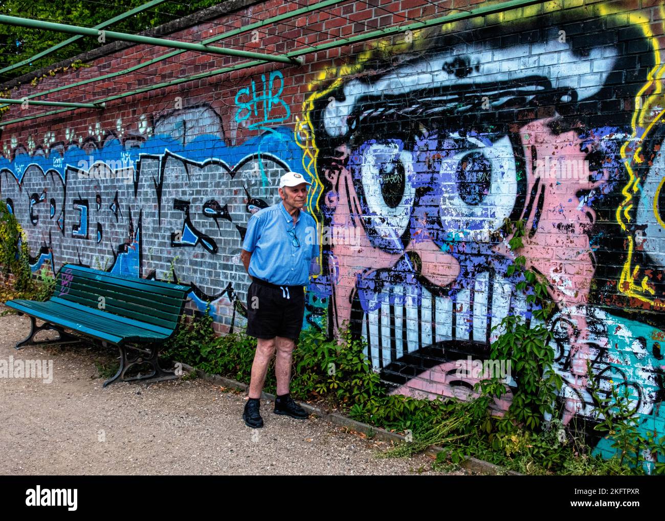 Urban Art, Angry man face on wall at Engelbecken, Mitte, Berlin Stock ...