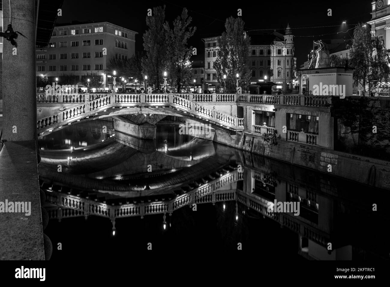 The most famous bridges Black and White Stock Photos & Images - Alamy