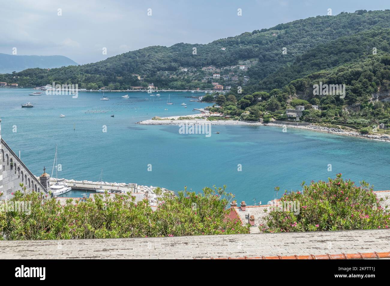 aerial view of the coastline of Palmaria island with green water Stock ...