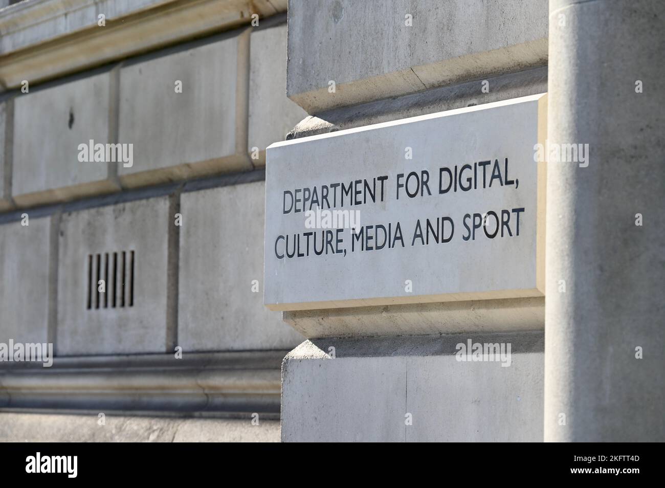 Media and sport building hi-res stock photography and images - Alamy
