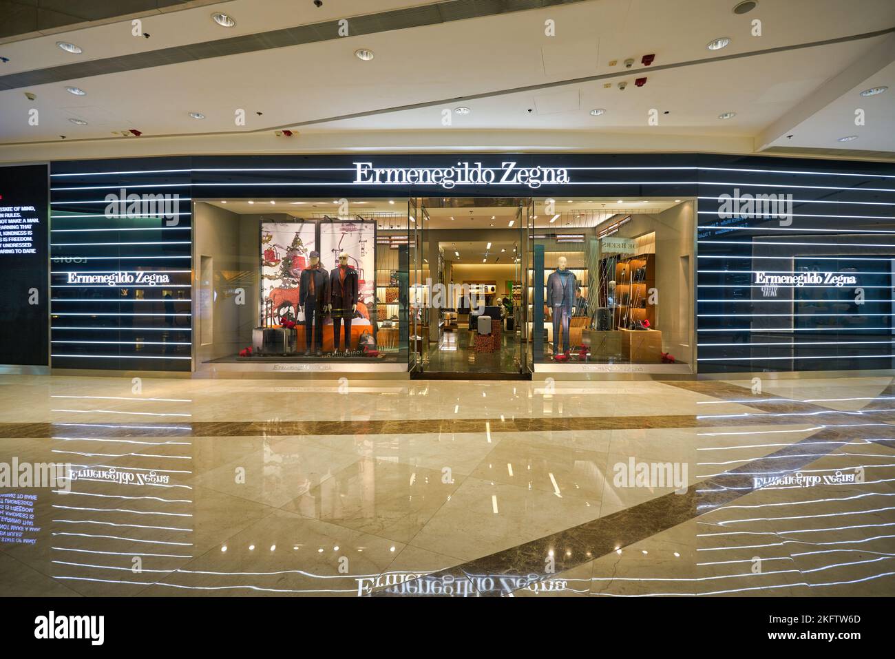 Ermenegildo zegna shop china hi-res stock photography and images - Alamy