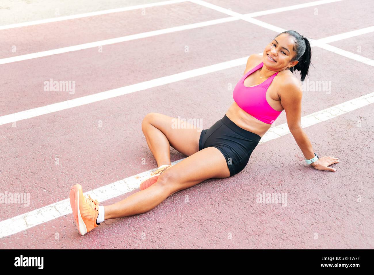 Athlete rests hi-res stock photography and images - Alamy