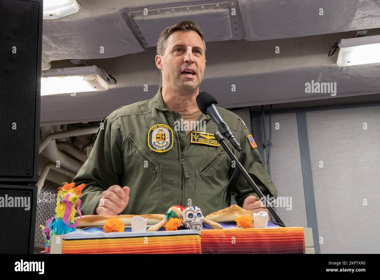 221008-N-IL330-1110 SOUTH CHINA SEA (Oct. 8, 2022) – Captain John ...