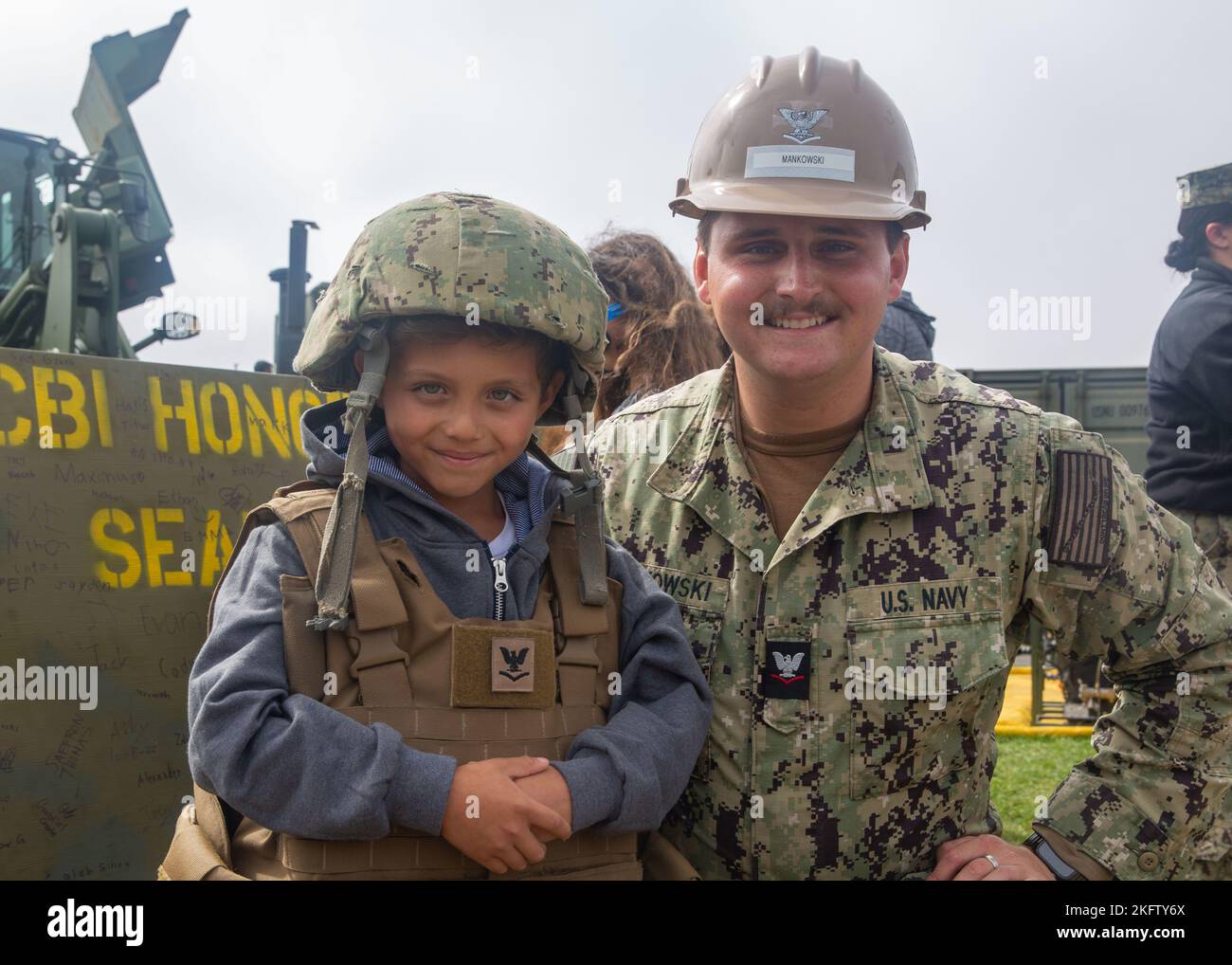 221008-M-BQ292-2156 (Oct. 8, 2022) U.S. Navy CM3 Christopher Mankowski ...