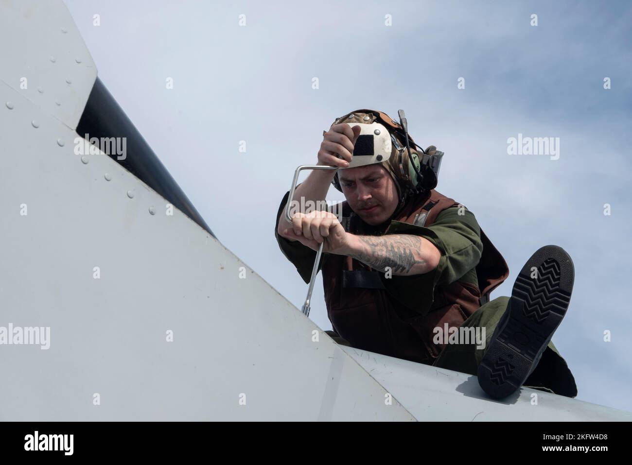 221009-N-XN177-1020 SOUTH CHINA SEA (Oct. 9, 2022) – U.S. Marine Corps ...