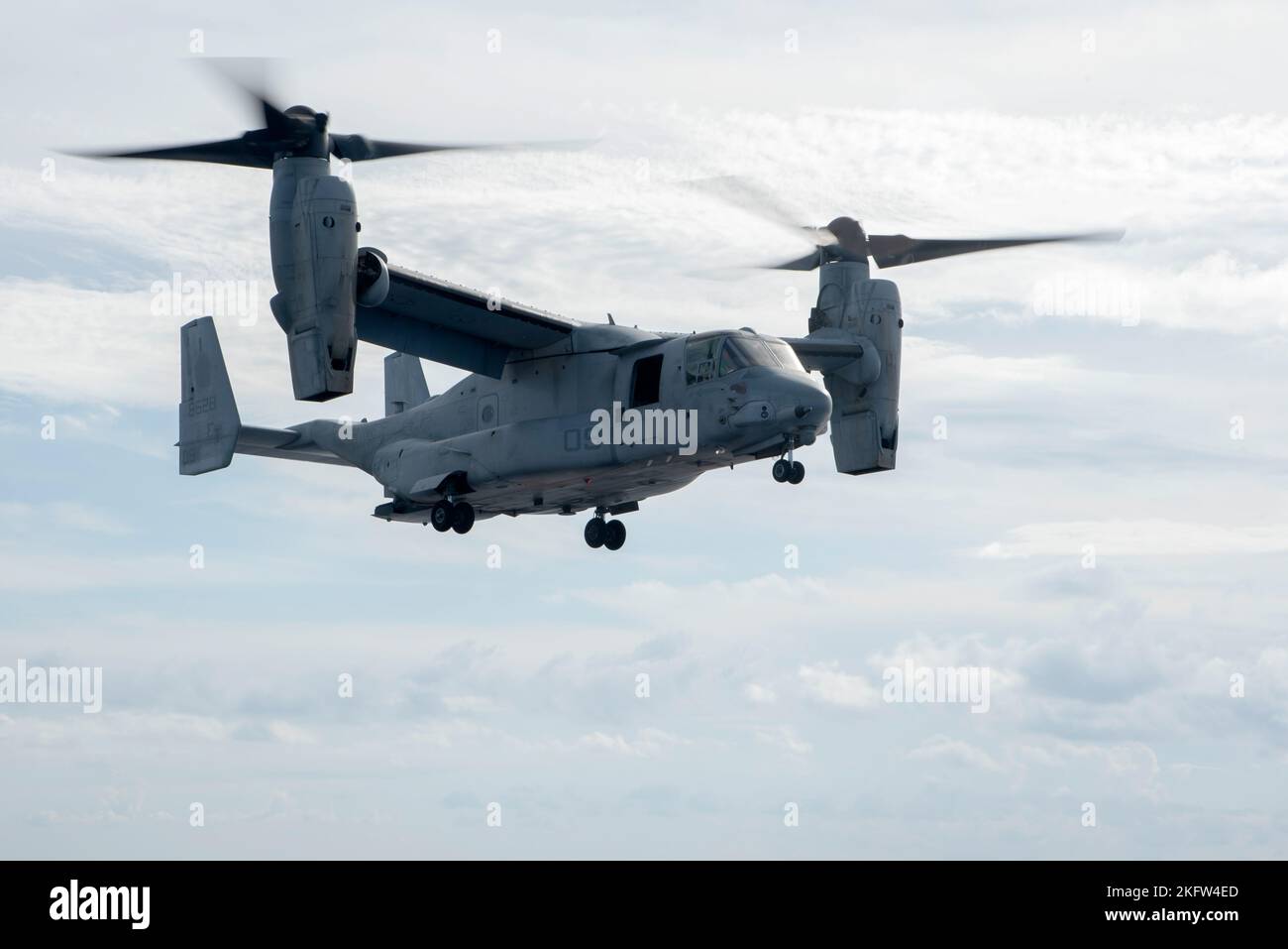 221009-N-XN177-1105 SOUTH CHINA SEA (Oct. 9, 2022) – An MV-22 Osprey ...