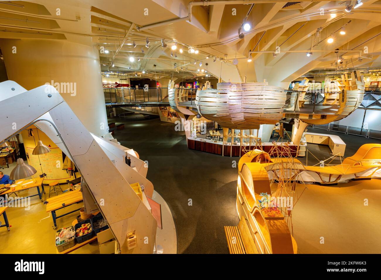New york science hall hi-res stock photography and images - Alamy