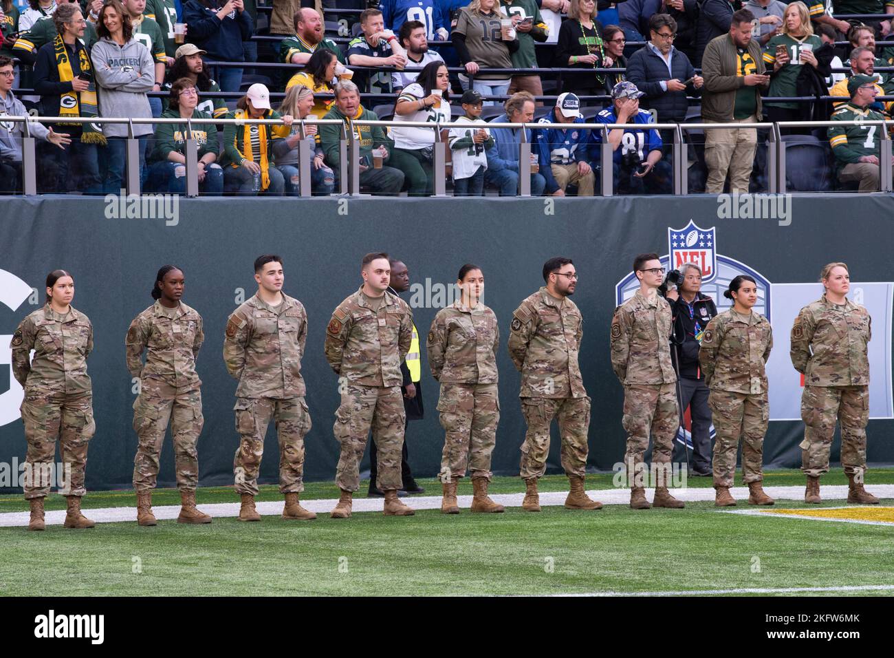 U.S. Airmen assigned to Royal Air Force Mildenhall and RAF Lakenheath ...