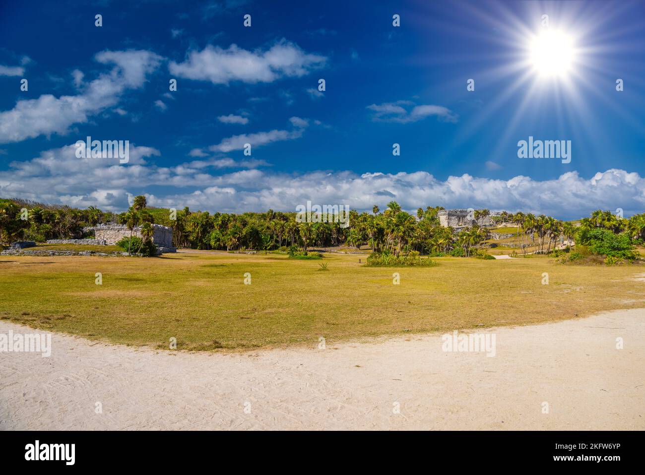 Great platform, Mayan Ruins in Tulum, Riviera Maya, Yucatan, Caribbean ...