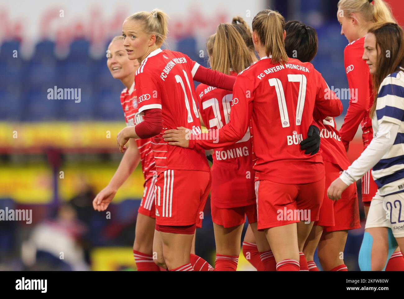 Lea schuller of fc bayern munich women hi-res stock photography and ...
