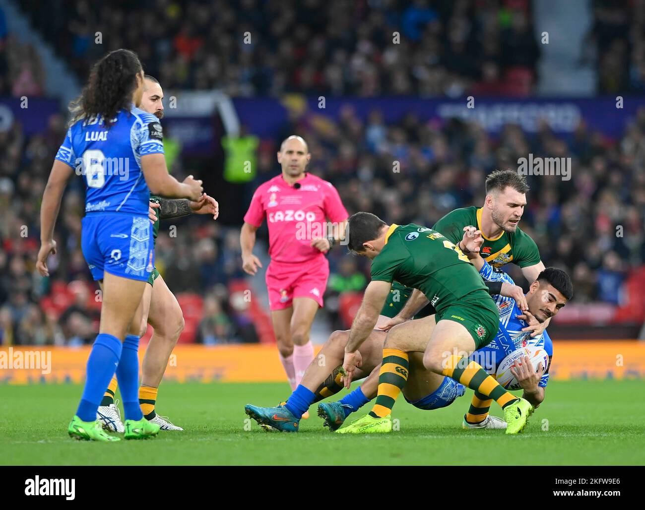 Manchester ENGLAND - NOVEMBER 19.Match action during the Rugby league ...