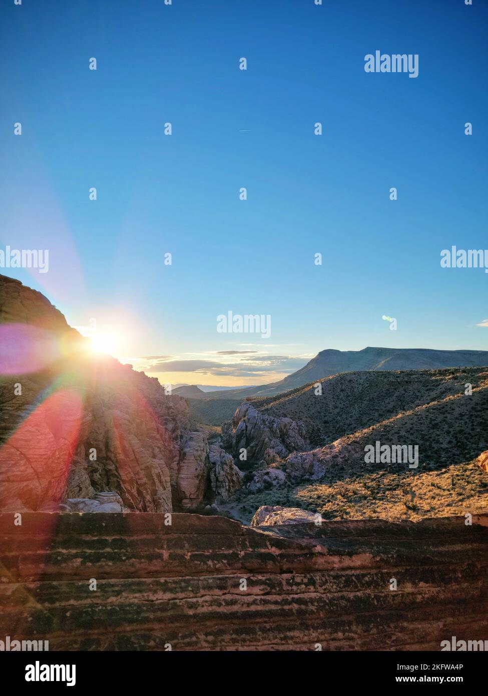 Sun rising on a cold January morning Stock Photo - Alamy