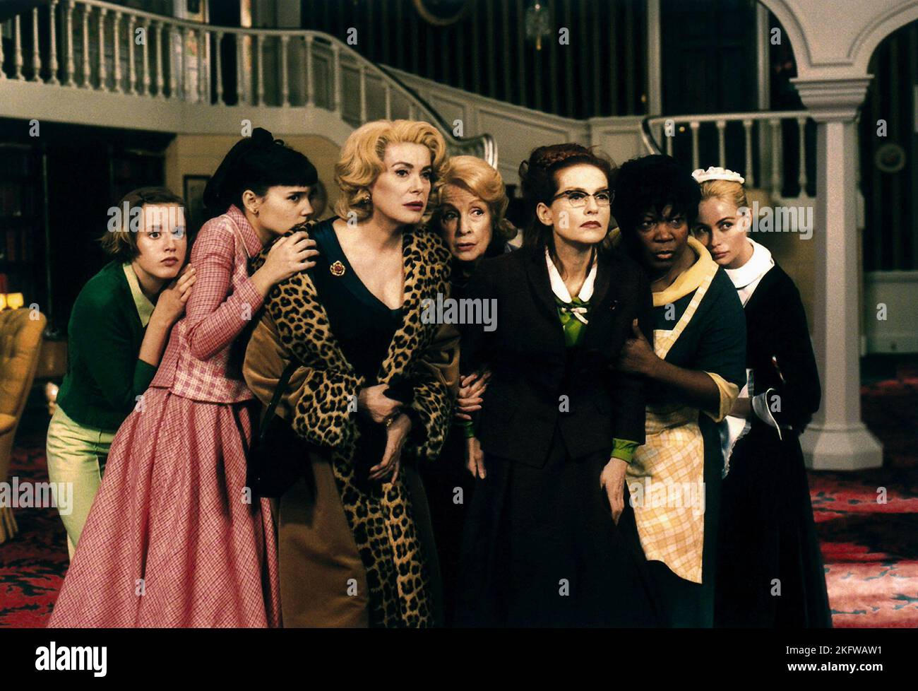 8 femmes isabelle huppert hi-res stock photography and images - Alamy
